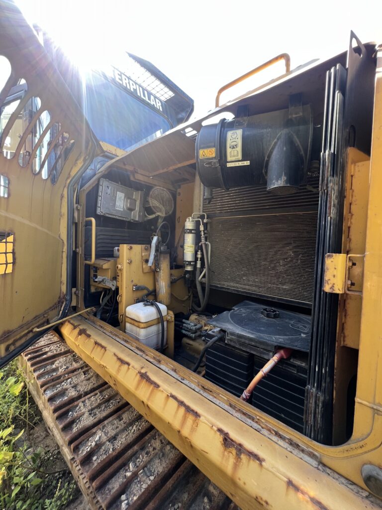 D45D0A02-BC9A-4A29-90C2-ADFEE69BC25E - Rock Blaster Hammers